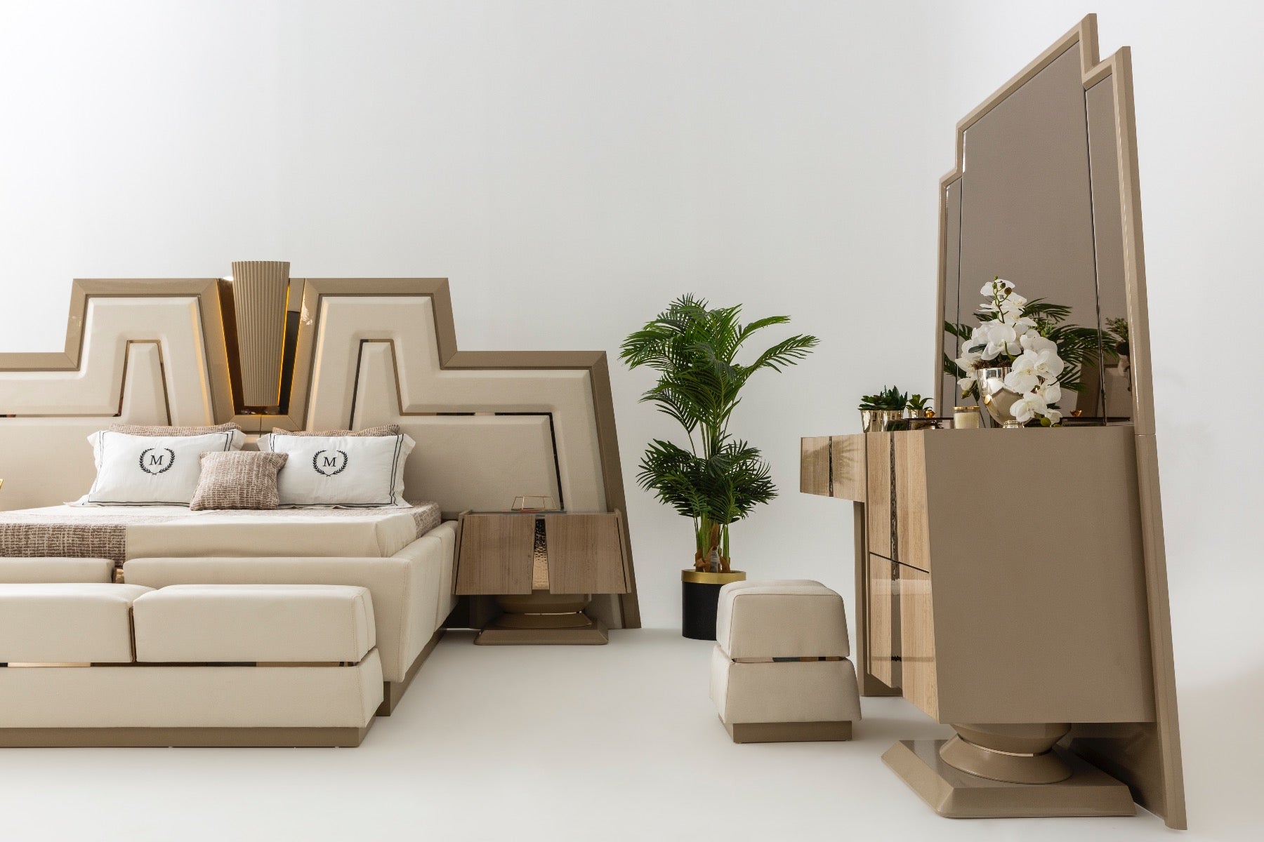 Moderncontempo Designer Furniture Outlet